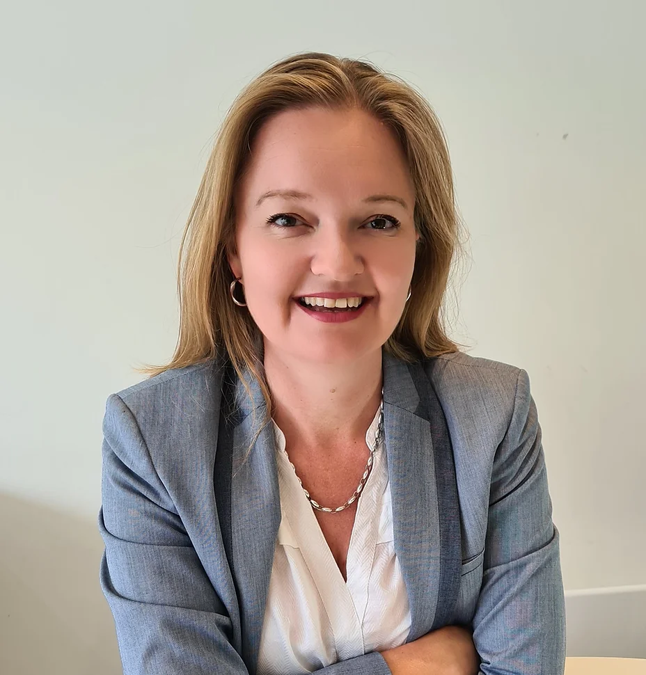 Dr Elrika Erasmus - Careering into Motherhood